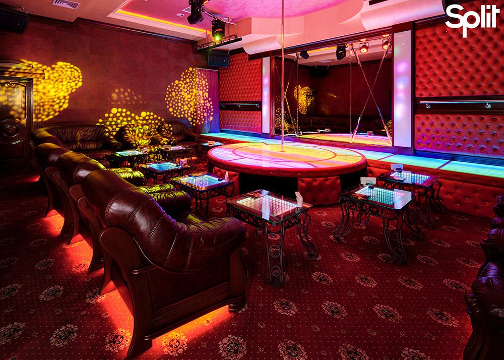 Interior show bar — Gallery show bar — Split