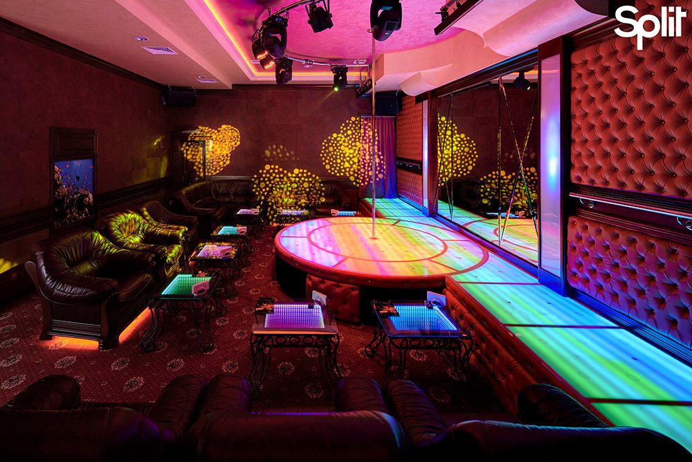 Interior show bar — Gallery show bar — Split