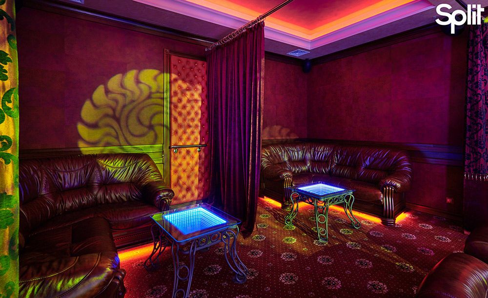Interior show bar — Gallery show bar — Split